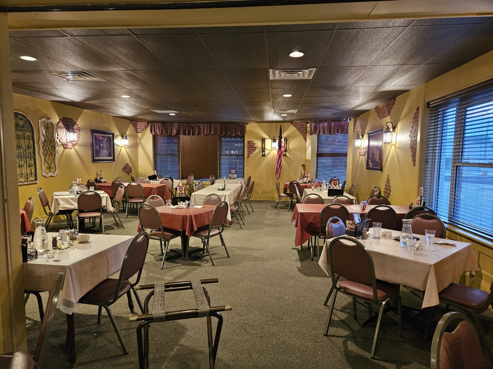 Hotel Seymour Supper Club: Historic hotel meets upscale, quality dining ...